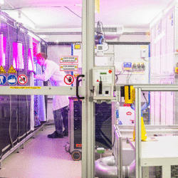 EDEN laboratory | EDEN ISS